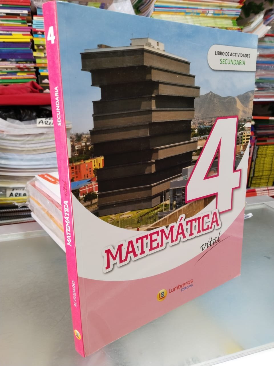 Libro de actividades Vital 4to grado secundaria Lumbreras